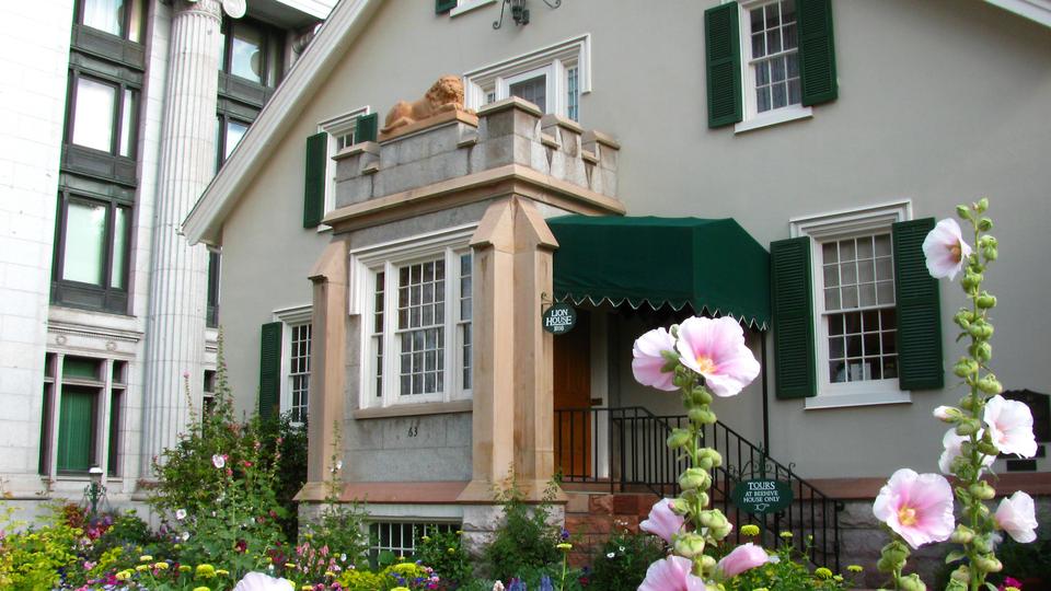 LDS Church renovating three historic buildings around Temple Square ...